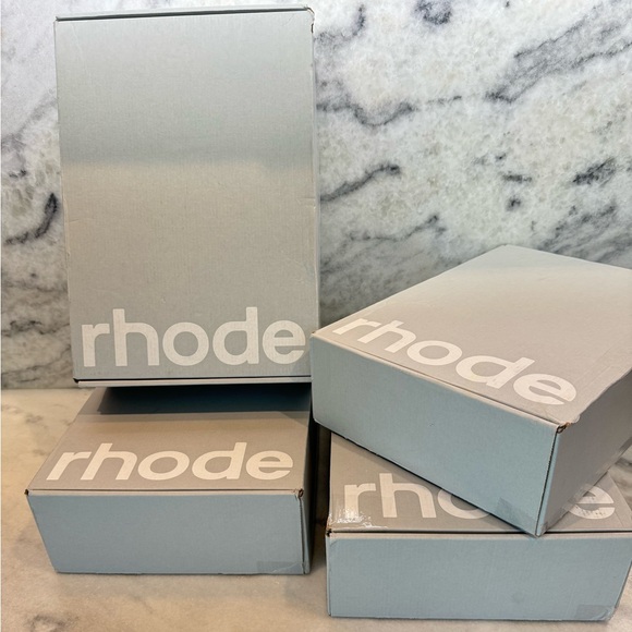RHODE | Bags | Last One Nwt Rhode Skincare Bubble Bag Products Not ...